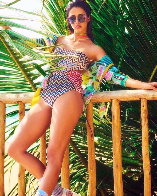 Disha Patani gets brutally trolled for her bold festive look Pics | Disha Patani gets brutally ...