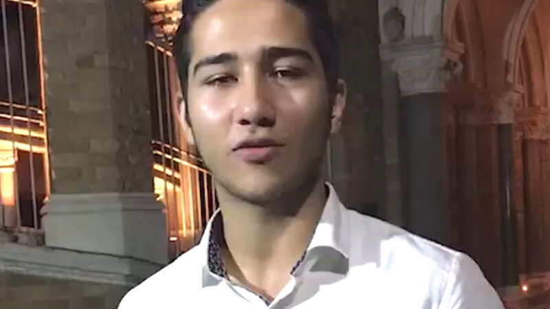 International student sings an Arabic song to celebrate Diwali