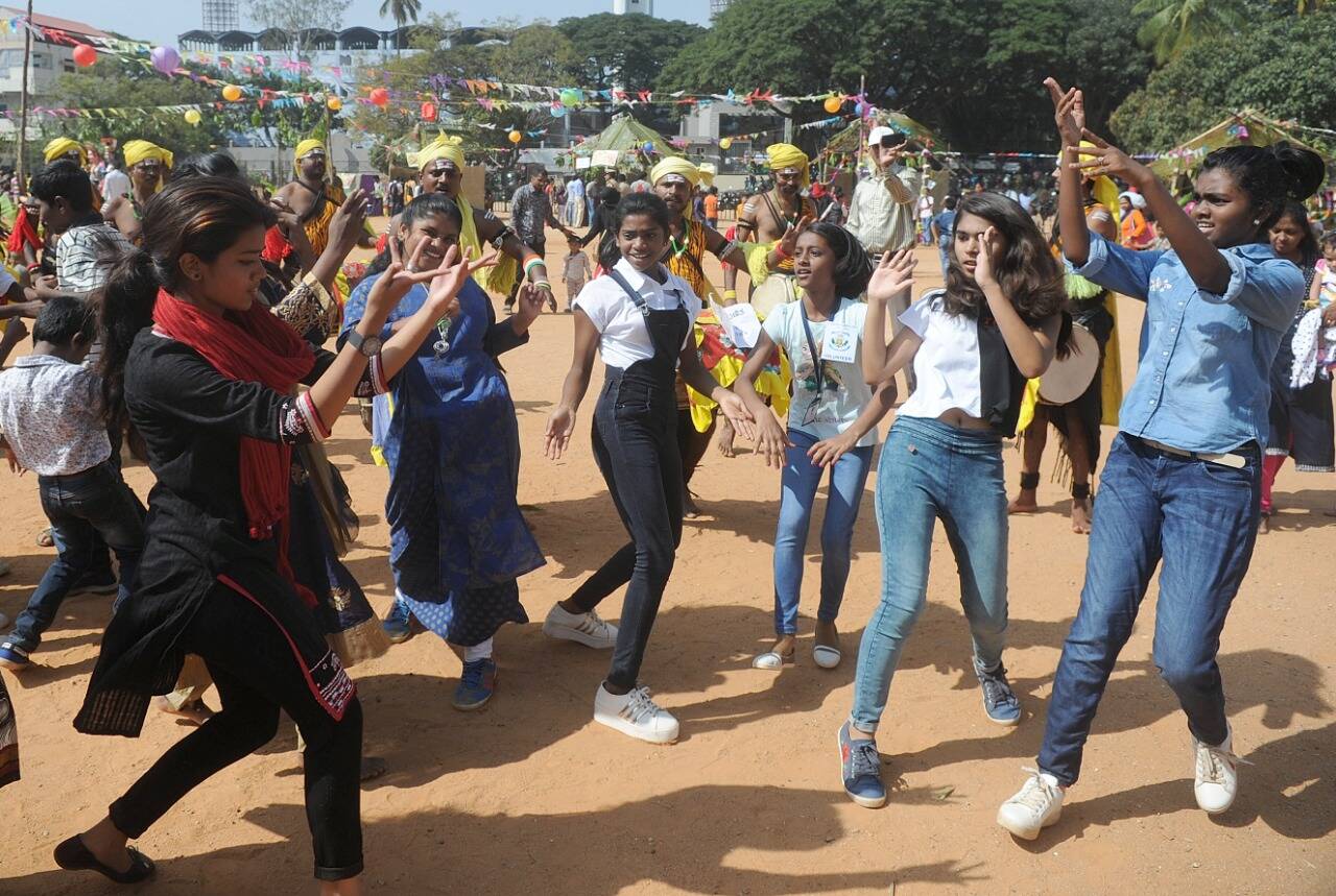 Urban folks experience rustic life on Halli Habba in Bengaluru