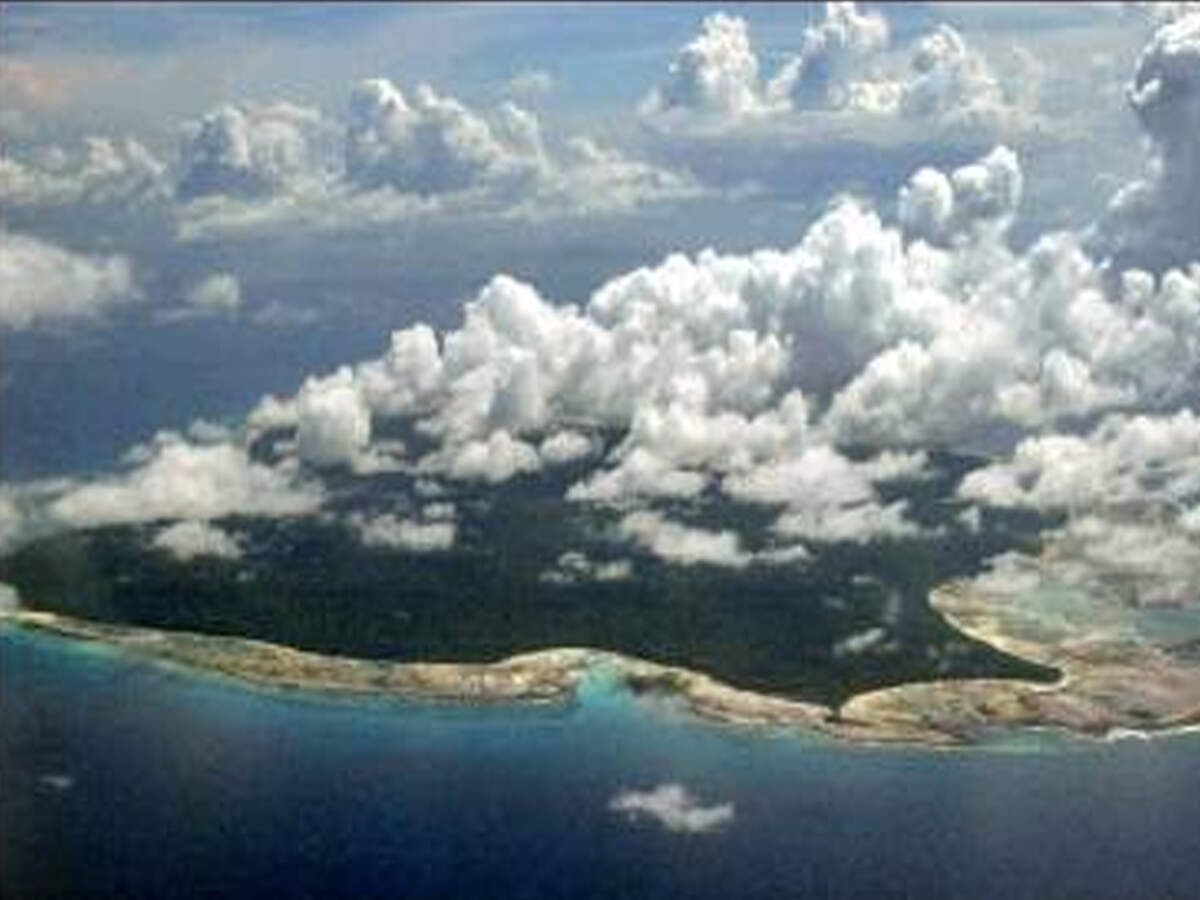 Sentinel island: When the Sentinelese shun bows and arrows to welcome ...