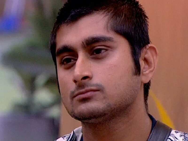 Bigg Boss 12 Deepak Thakur: From his crush on Somi Khan to spat with ...