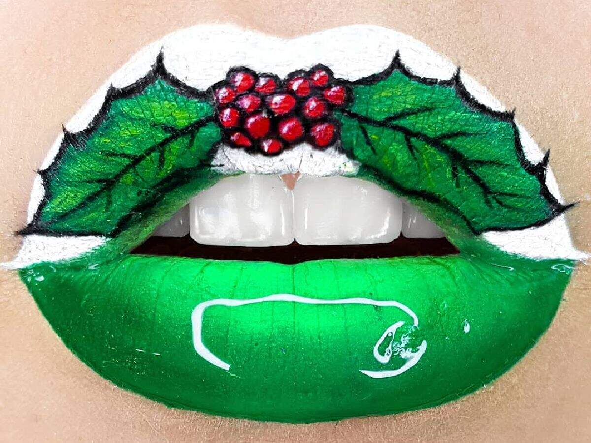 Creative Christmas-themed lip art - Times of India
