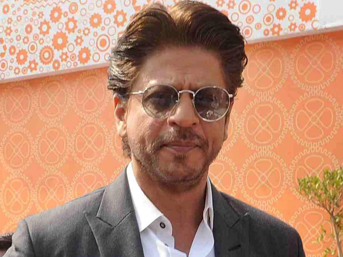 SRK's new film runs into trouble, actor agrees to remove controversial ...