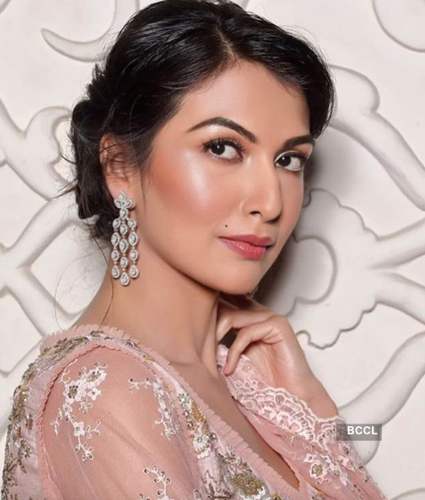 Meet Sanea Sheikh, a florist and model- The Etimes Photogallery Page 12