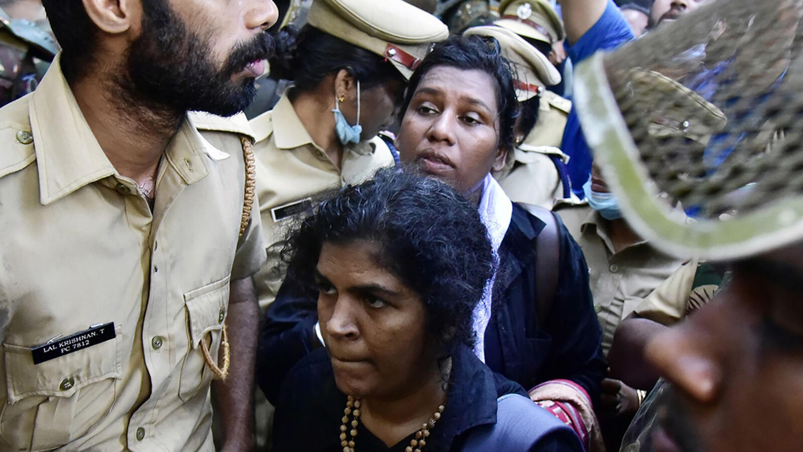 Kanaka Durga and Bindu Ammini create history by entering Sabarimala Temple