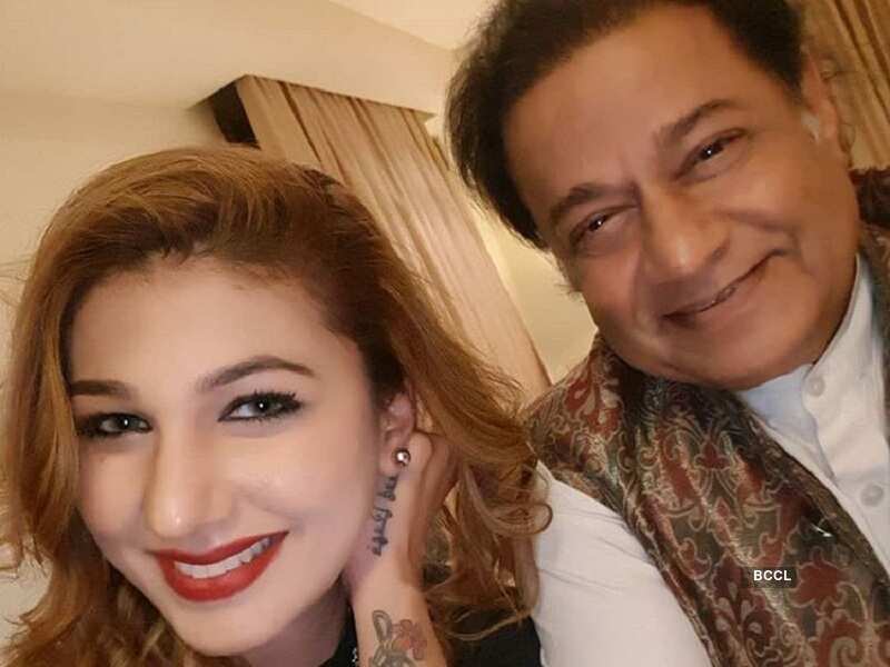 Bigg Boss 12: A look at Anup Jalota and Jasleen Matharu's unseen pictures