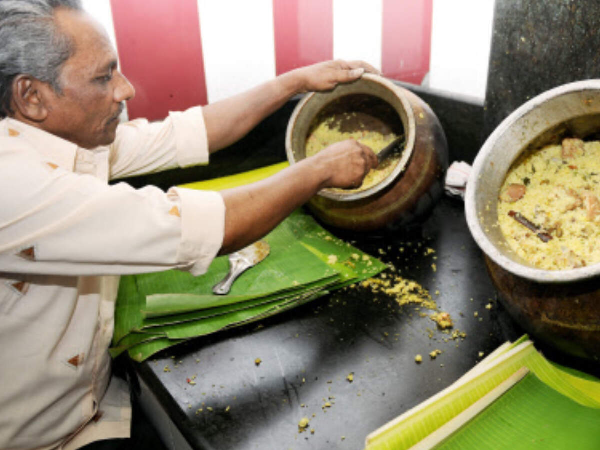 Muniyandi festival: Devotees get biryani as ‘prasad’ at this Madurai temple