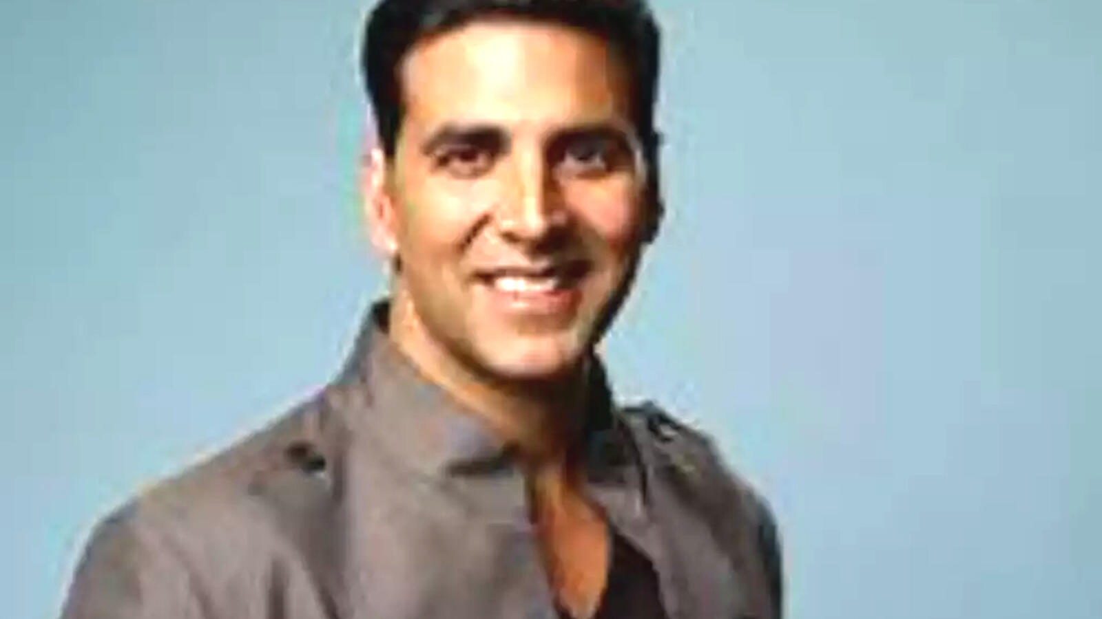 Akshay Kumar gets trolled after old video has gone viral Akshay Kumar gets trolled after old video has gone viral