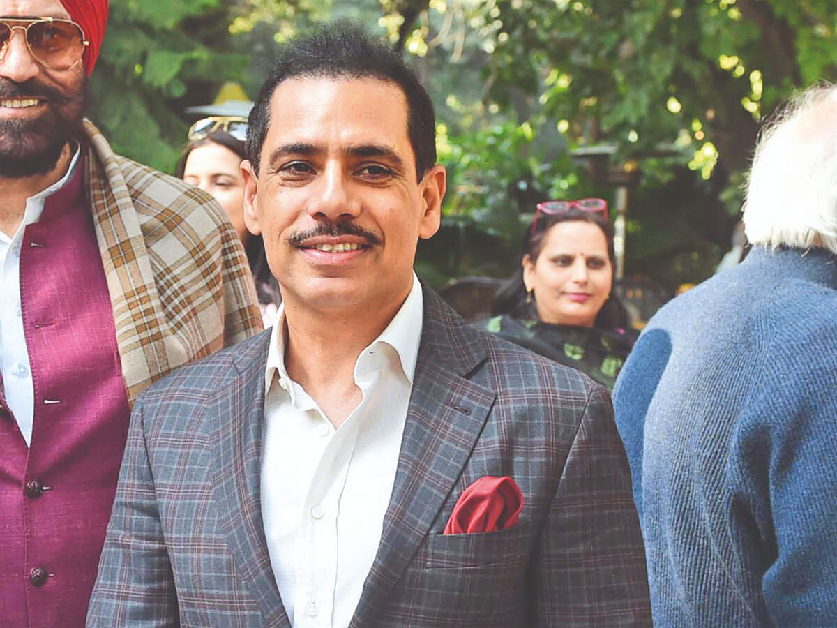 Delhi court grants interim bail to Robert Vadra