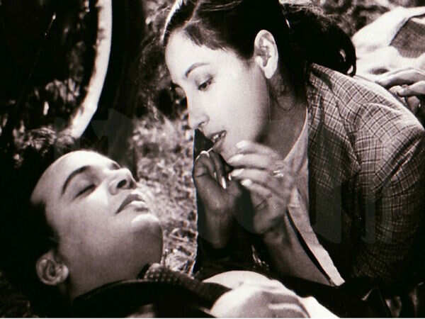 Did you know Uttam-Suchitra classic ‘Saptapadi’ faced industry sabotage ...