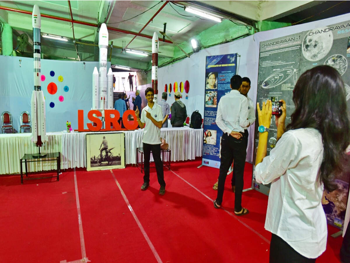Pune hosts 3-day space exhibition organised by ISRO