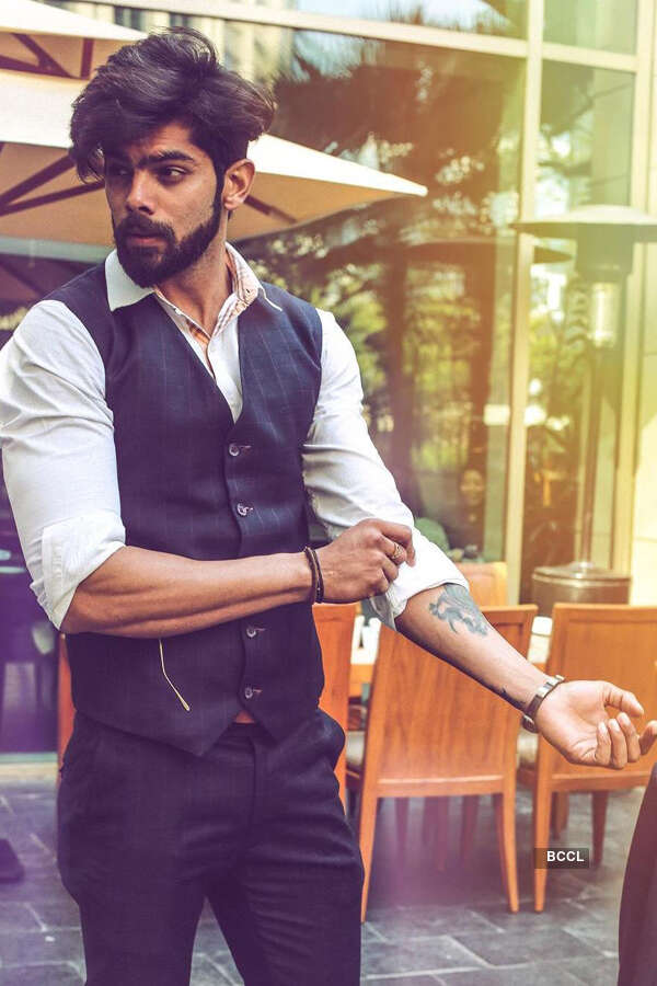 Lakshya Sharma looks irresistible in these pictures