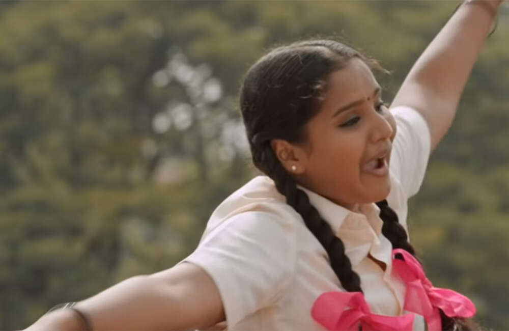 Swarna Malsyangal Movie User Reviews & Ratings | Swarna Malsyangal ...