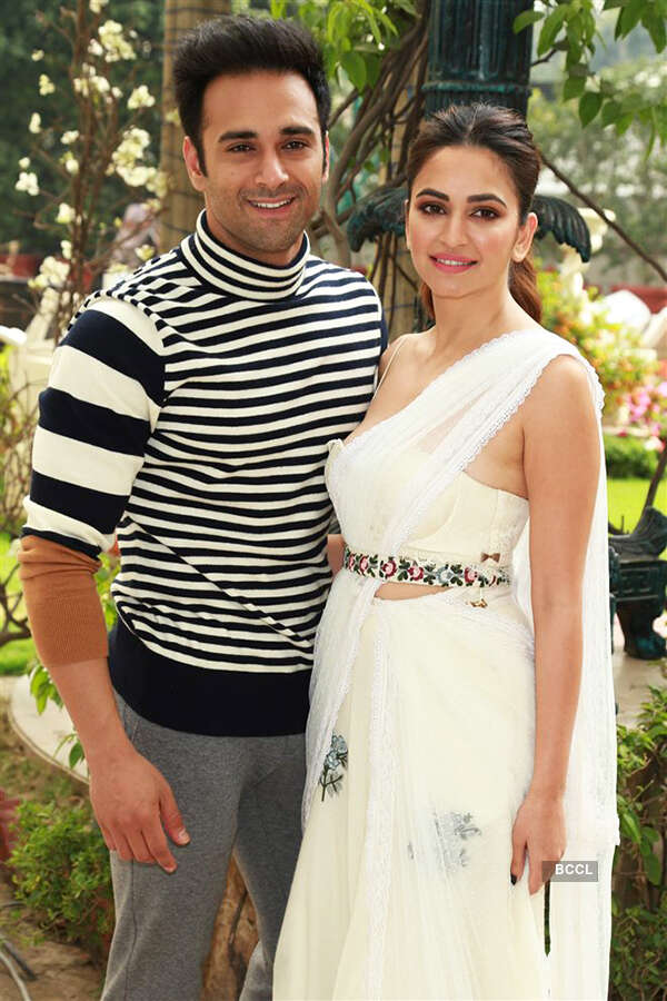 New pictures of Pulkit Samrat and rumoured ladylove Kriti Kharbanda ...