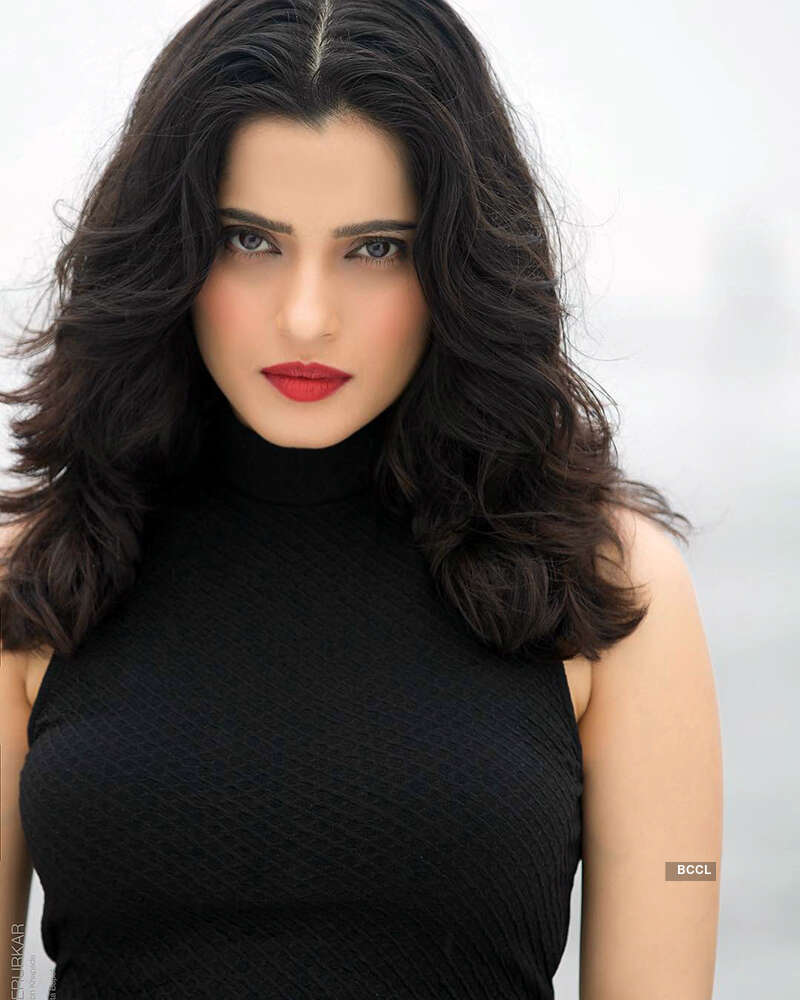 Priya Bapat, the 'Fashion Queen' of Marathi film industry- The Etimes ...