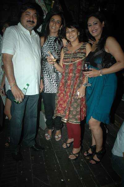 TV serial 'Maryada' bash celebrated at 100 in Mumbai - Photogallery