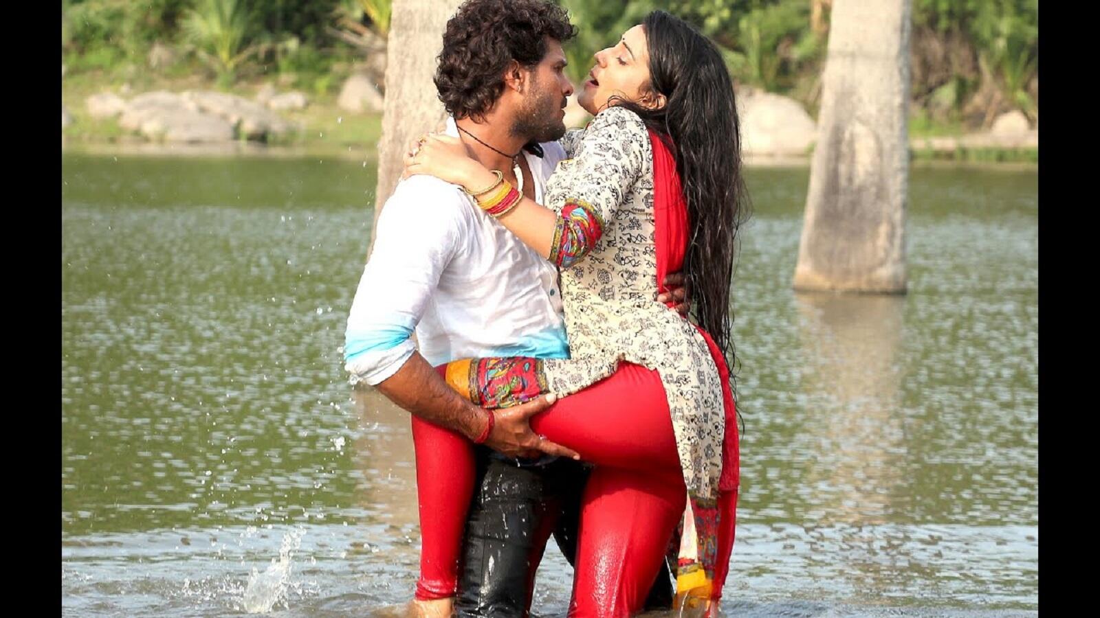 Watch: Khesari Lal Yadav and Akshara Singh's hit Bhojpuri song 'Tan Tan Kare'