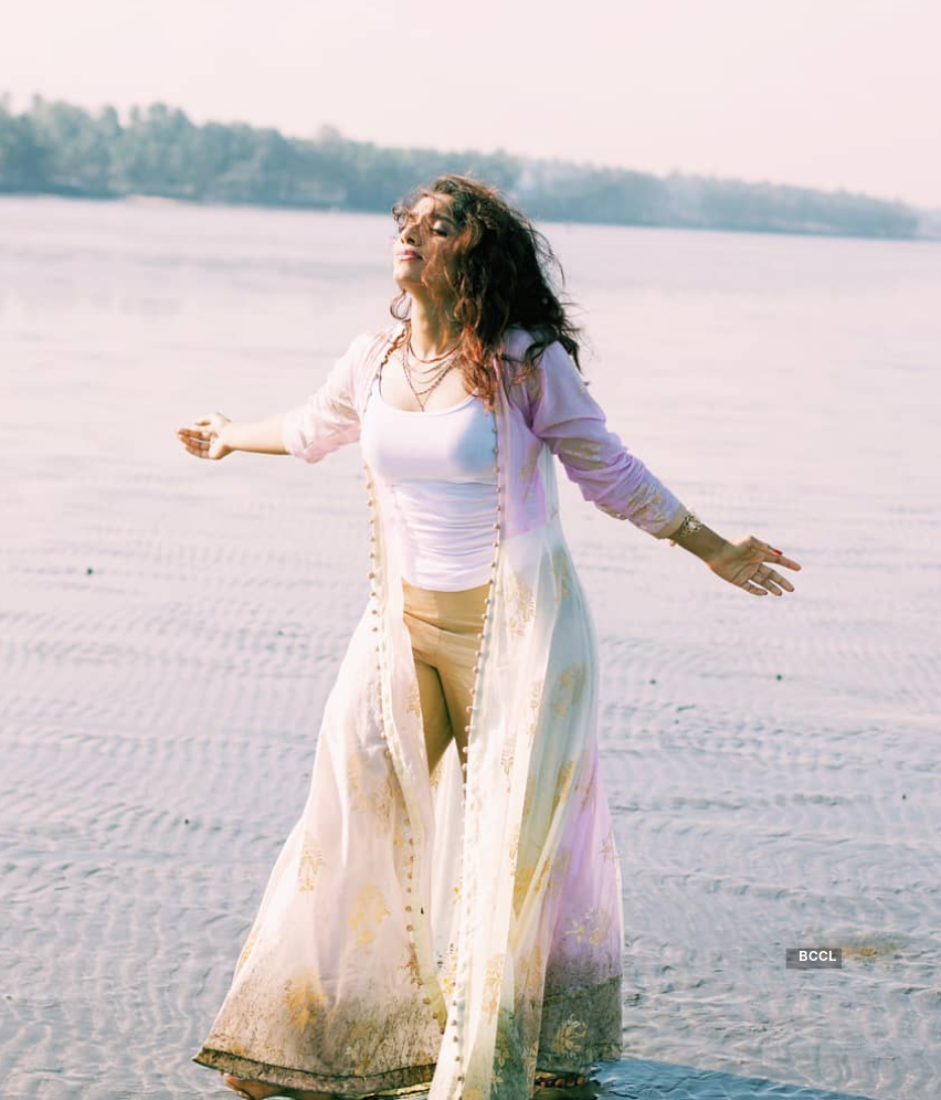 Meet Johnny Lever's fashionista daughter Jamie Lever- The Etimes ...