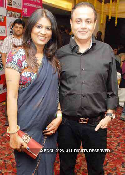 Sangeeta and Prem Grover at the Pre-Diwali bash of Nagpur Round Table ...