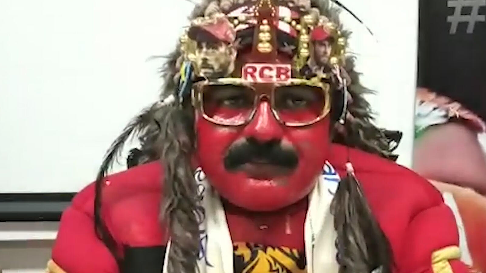 After Sachin Tendulkar’s iconic fan, Virat Kohli’s 'superfan' wins ...