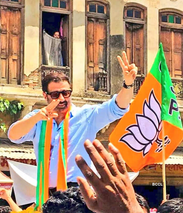 PM Modi is touched by Sunny Deol's humility & passion for better India ... PM Modi is touched by Sunny Deol's humility & passion for better India ...