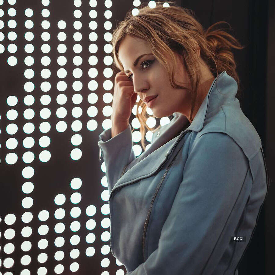 Pictures of the stunning Matylda, European model with an unmissable ...