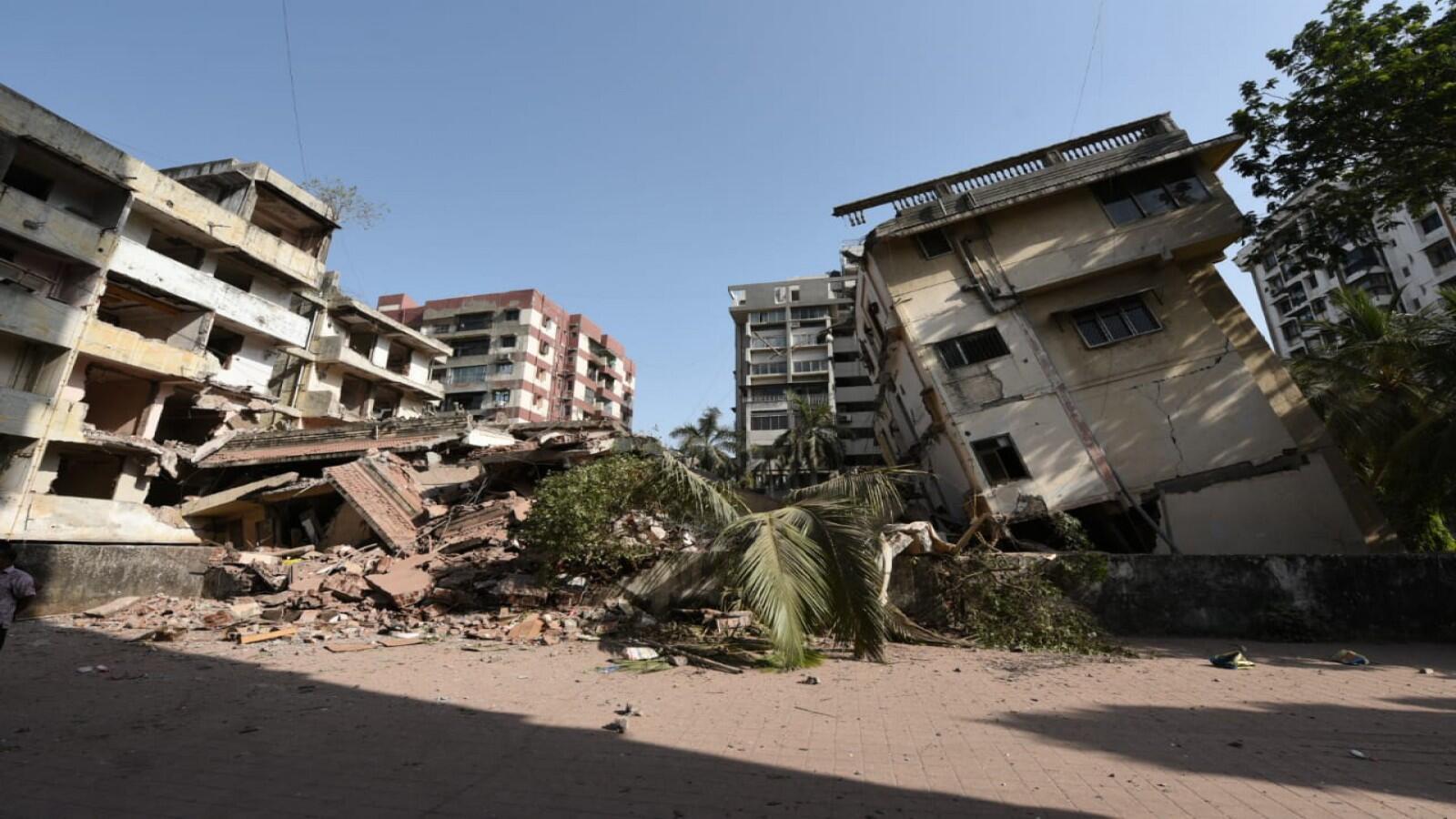 4-storey building collapses in Surat, no casualties reported