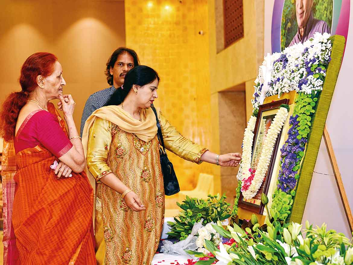 Hyderabad’s art fraternity pays homage to Surya Prakash at memorial ...