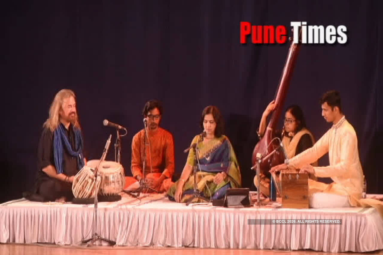 Melodic rhythm, an event started with singer Manjusha Patil's performance
