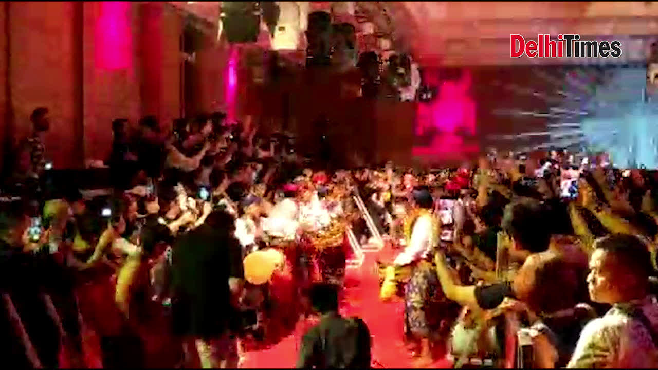 Tom Holland gets a rousing welcome at his fan meet in Bali