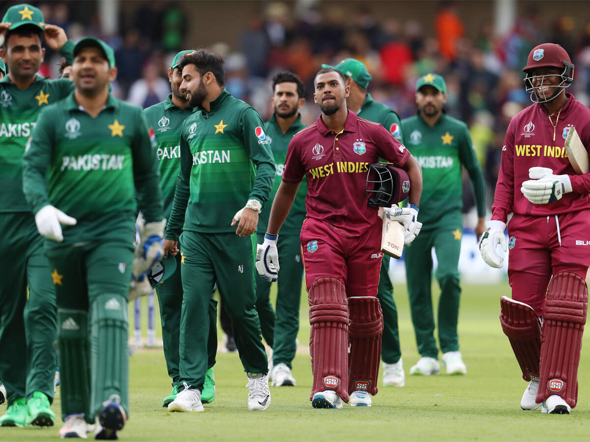 Thomas, Gayle lead West Indies World Cup rout of Pakistan