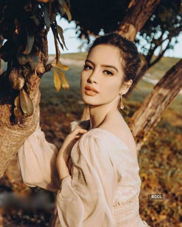 Maria Alejandra Vengoechea crowned Miss International Colombia 2019