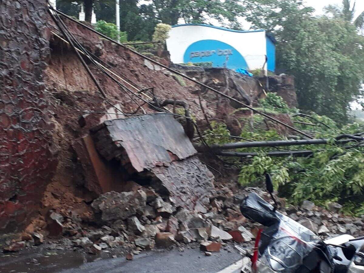 Mumbai Rains: Photos of Andheri Wall Collapse | Mumbai Mirror