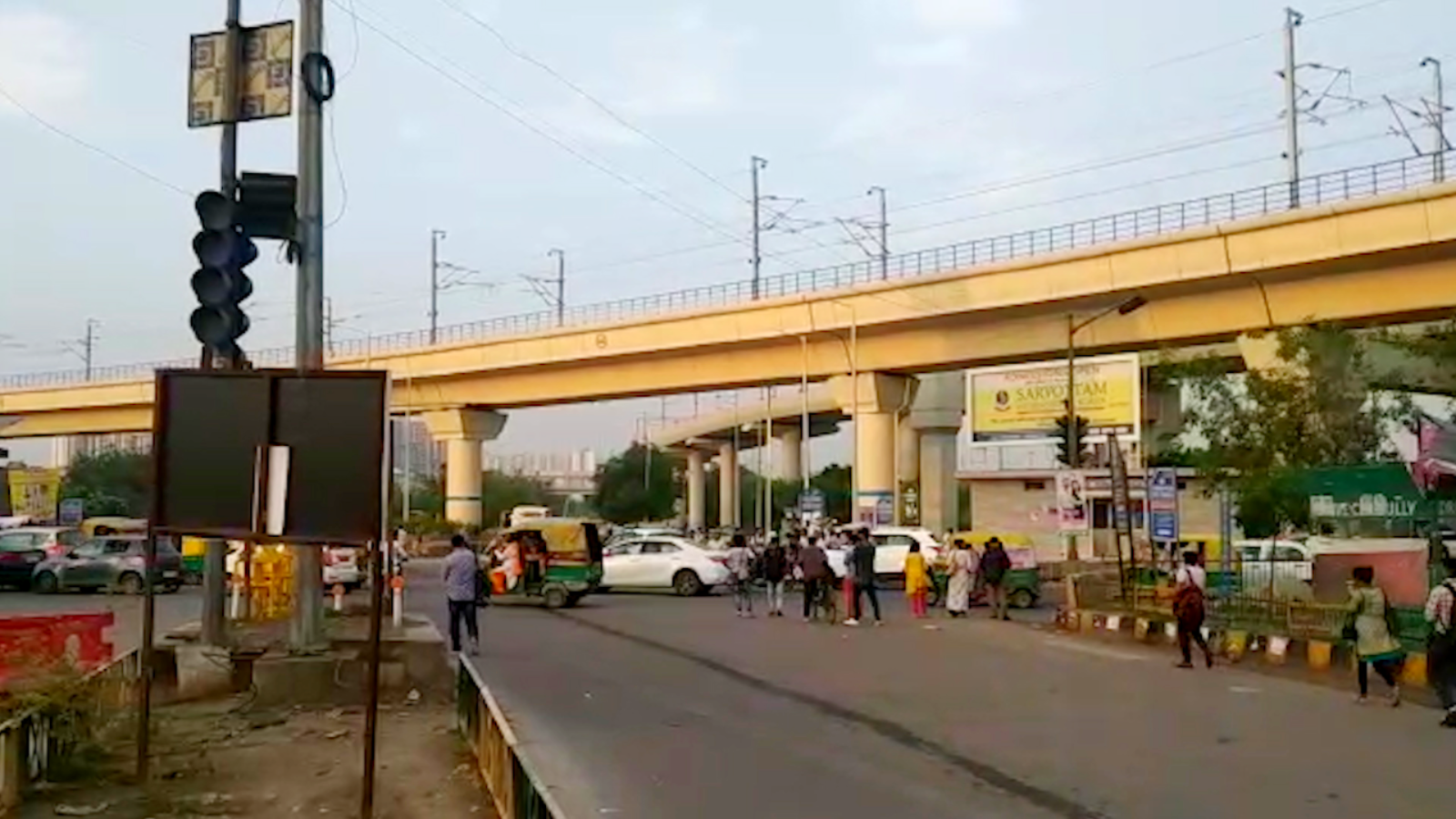 Noida: Work begins for much awaited underpass at Sector 71