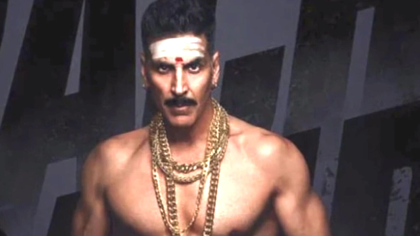 Akshay Kumar shares first look of 'Bachchan Pandey'