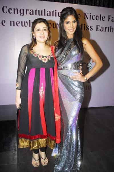 'Miss Earth 2010' Nicole Faria at her homecoming bash after winning the ...