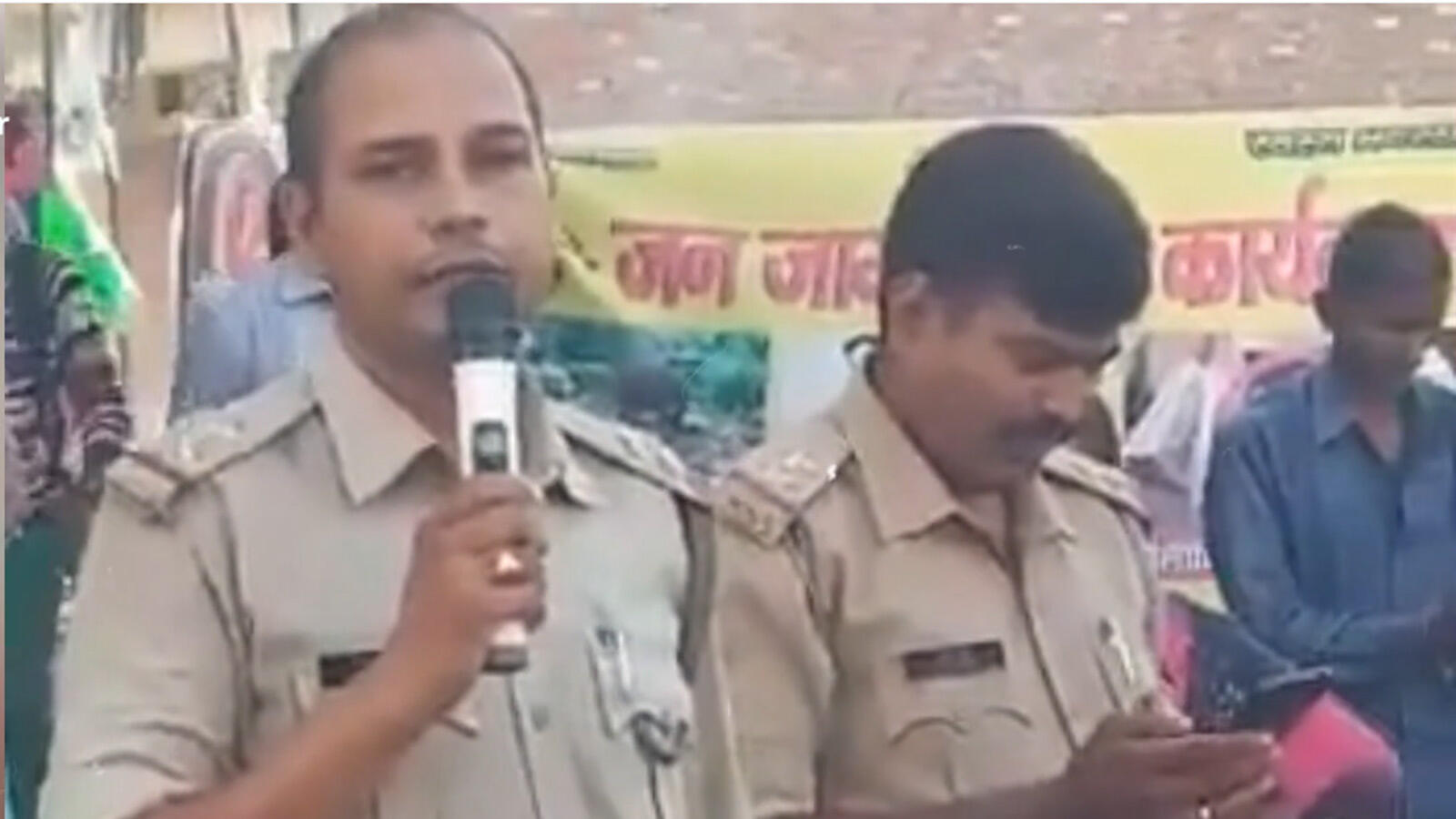 Child-lifting rumours: UP police carries out awareness program to ...
