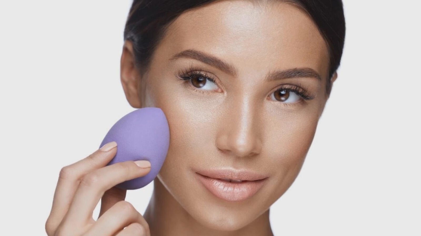 Your guide to using a beauty blender
