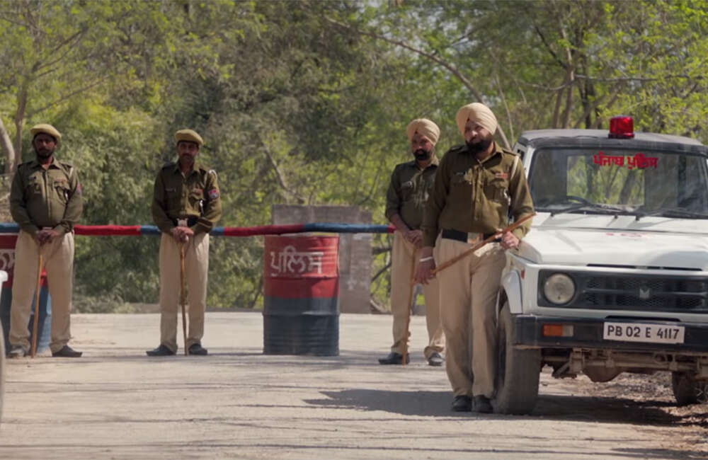 Doorbeen Movie User Reviews & Ratings | Doorbeen (2019) | Times Of India