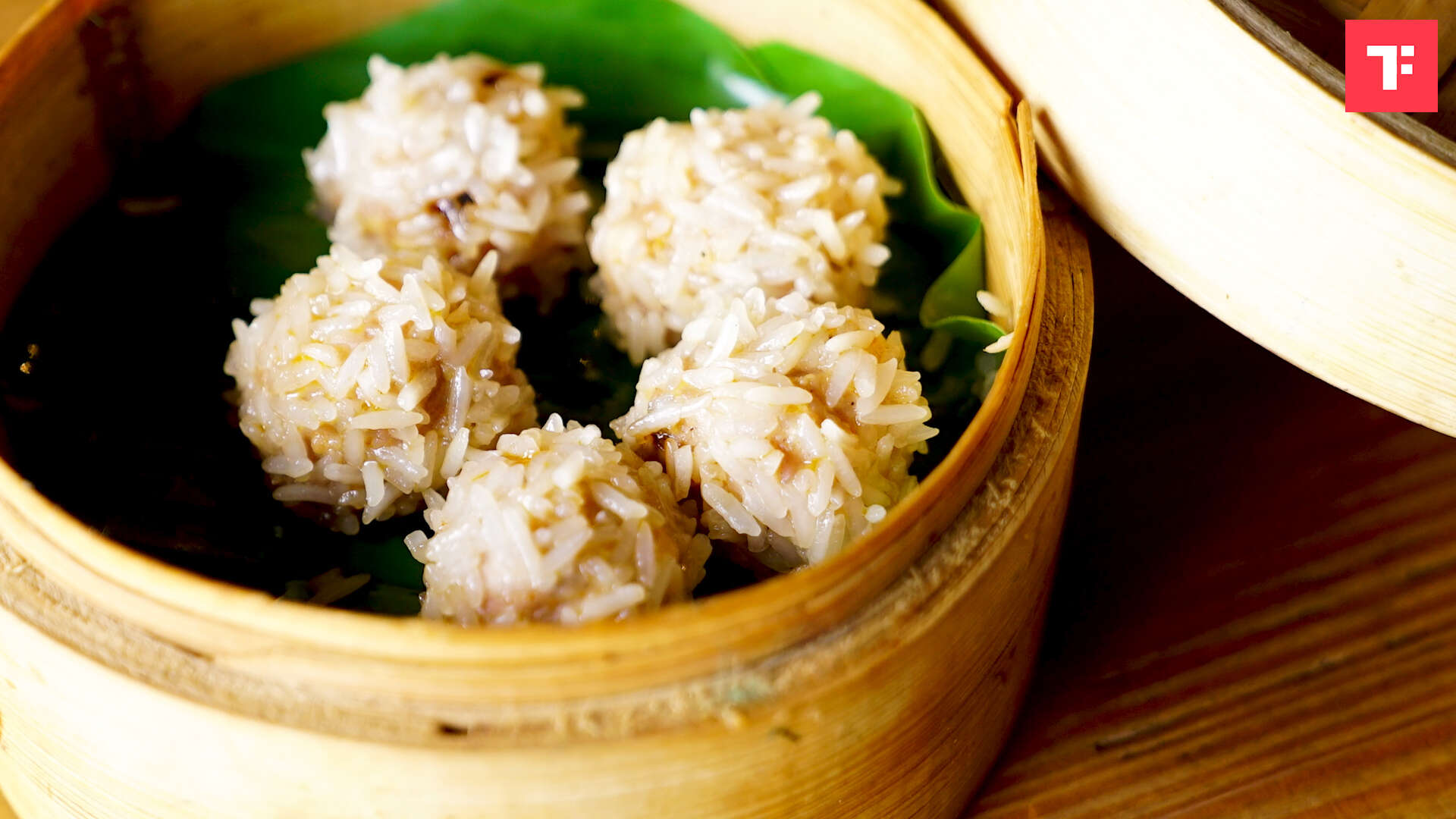 How to make Steamed Chicken & Rice Balls - Times Food
