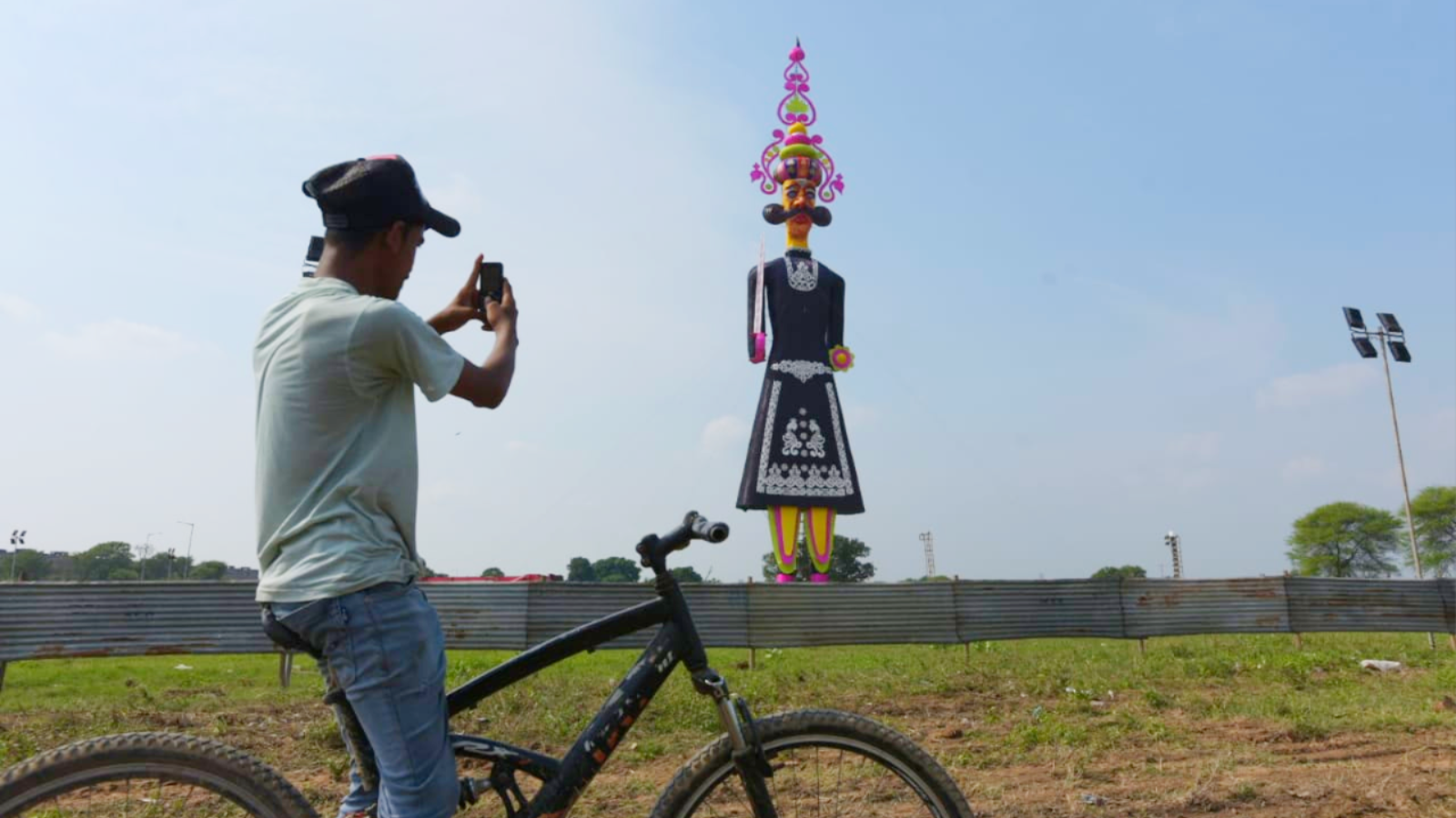 Dussehra 2019: Construction ends on world’s tallest Ravana at 221-feet