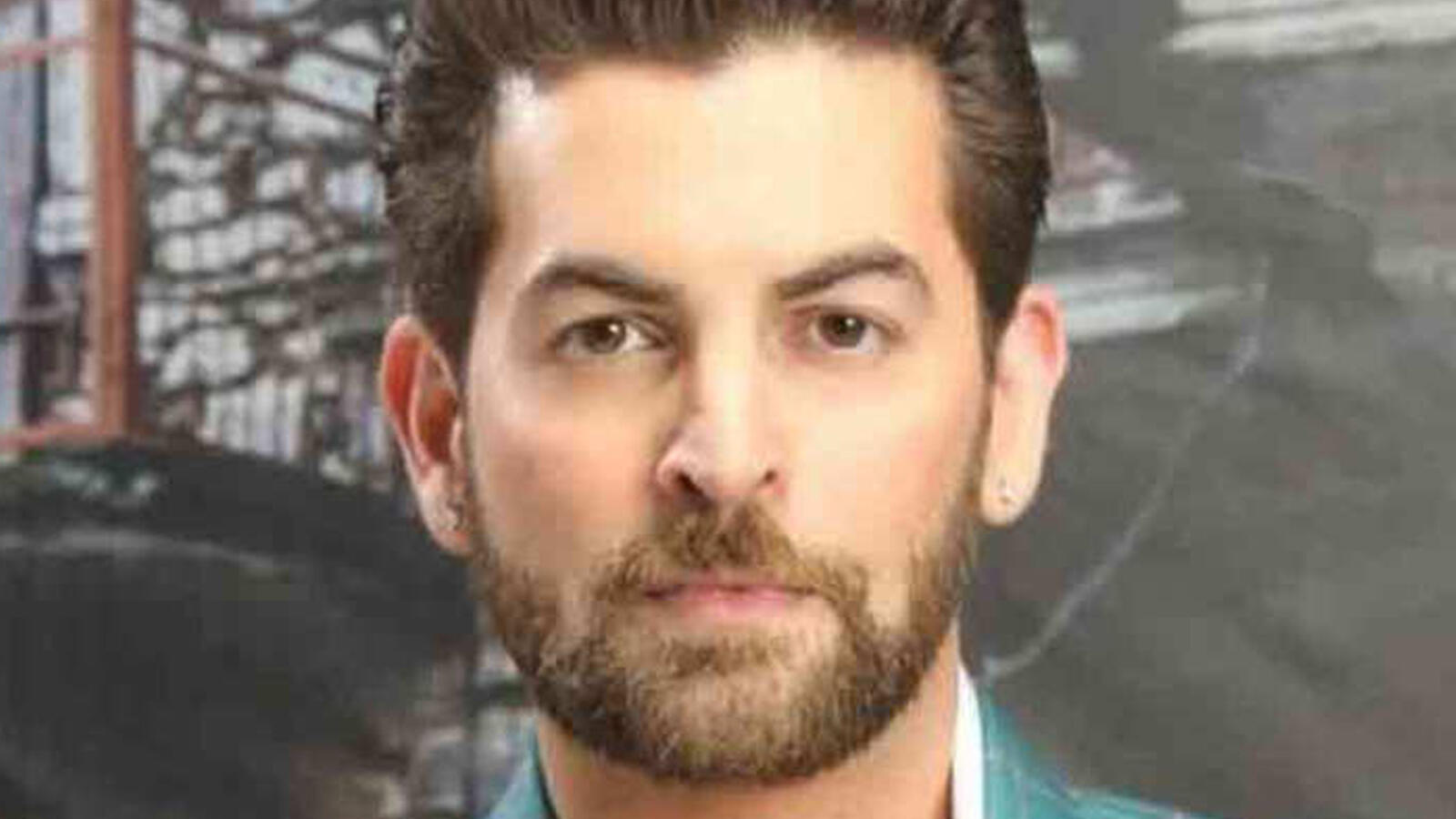 Neil Nitin Mukesh turns showstopper at a fashion event