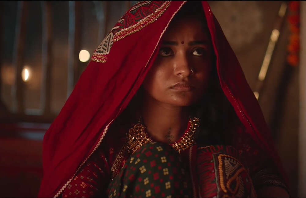 Hellaro Movie User Reviews & Ratings | Hellaro (2019) | Times Of India