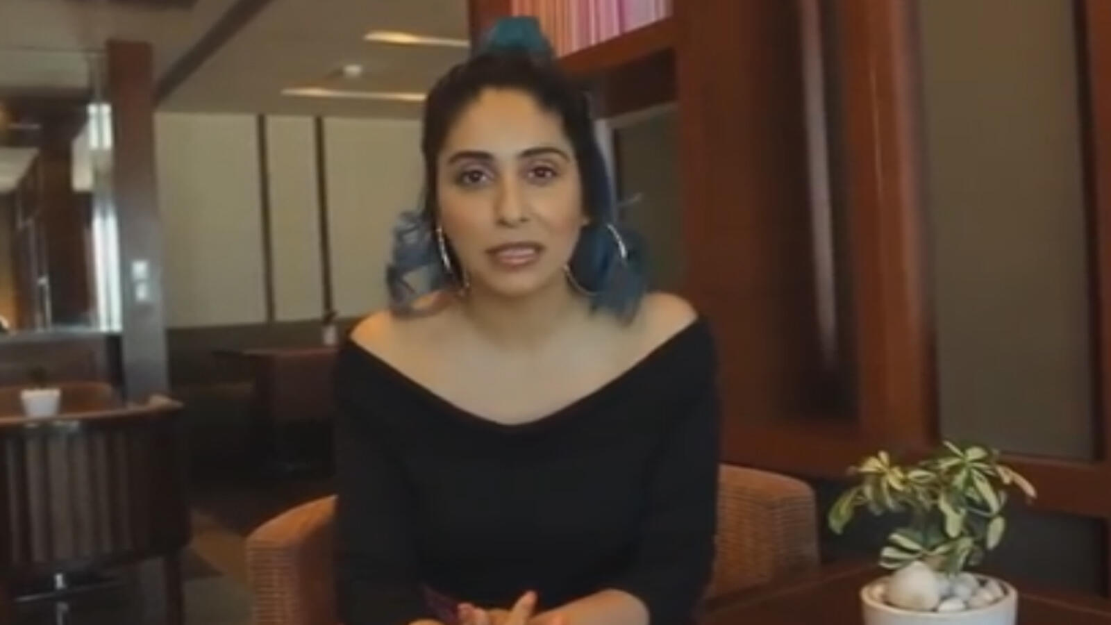 Watch singer Neha Bhasin's whacky side