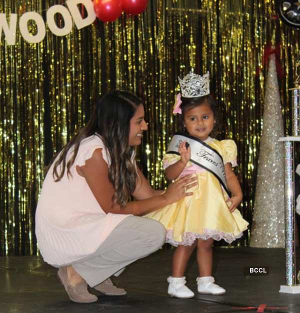 2-year-old toddler wins Texas state pageant