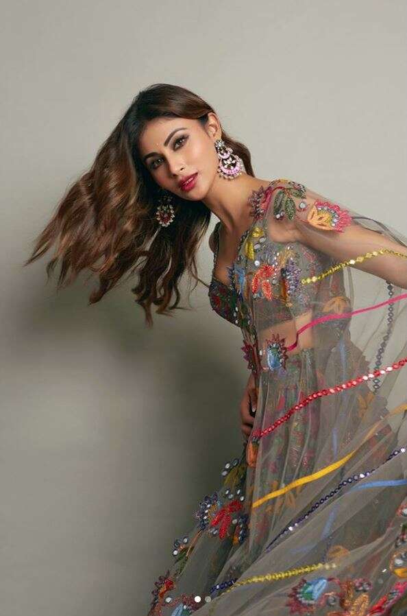 Photos: Mouni Roy is in a festive mood as she flaunts her mesmerising ...