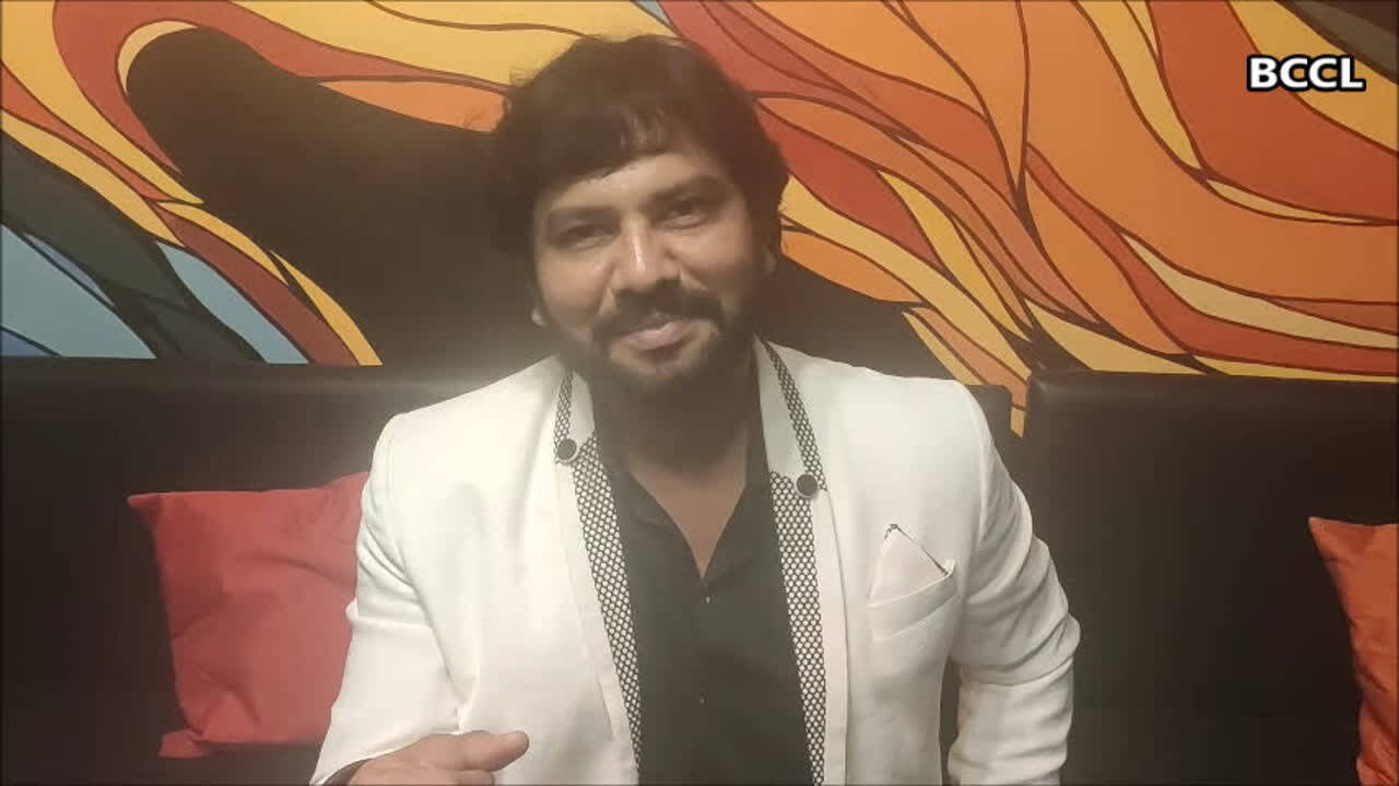 Guess what’s Karan’s favourite hangout spots in Raipur?