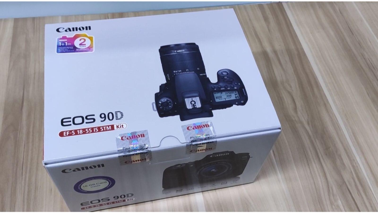 Canon EOS 90D DSLR camera: Unboxing and quick look