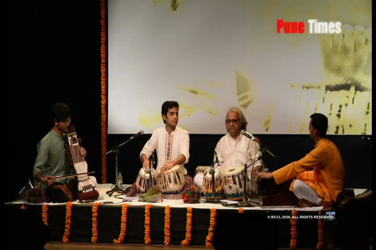 Pandit NAyan Gosh playing tabla with his son Ishhan Gosh