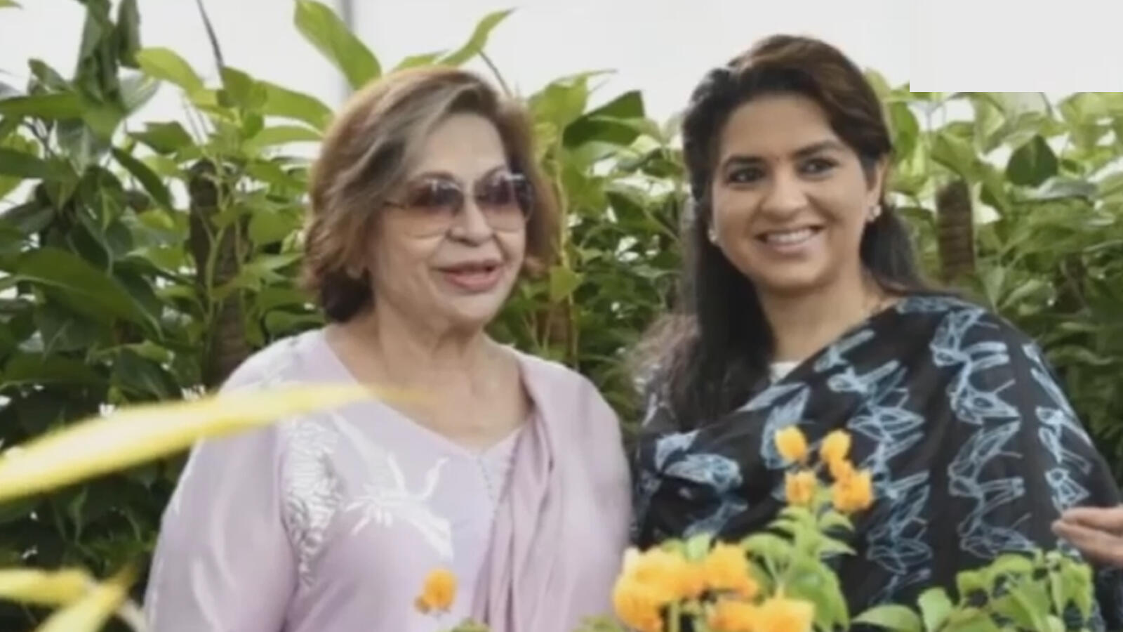 Veteran actress Helen inaugurates flower and plant show in the city